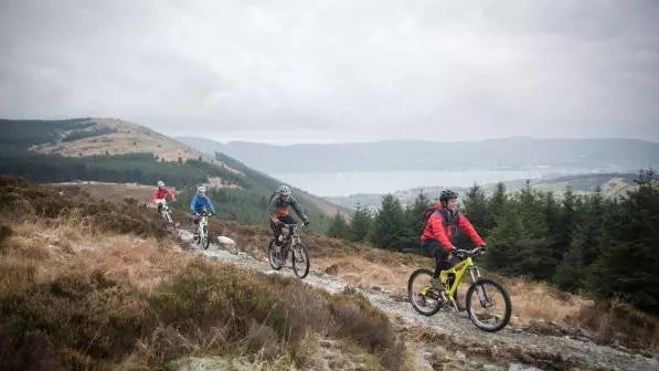 Jak podwyższyć kierownicę w rowerze elektrycznym – prosto i bezpiecznie ...